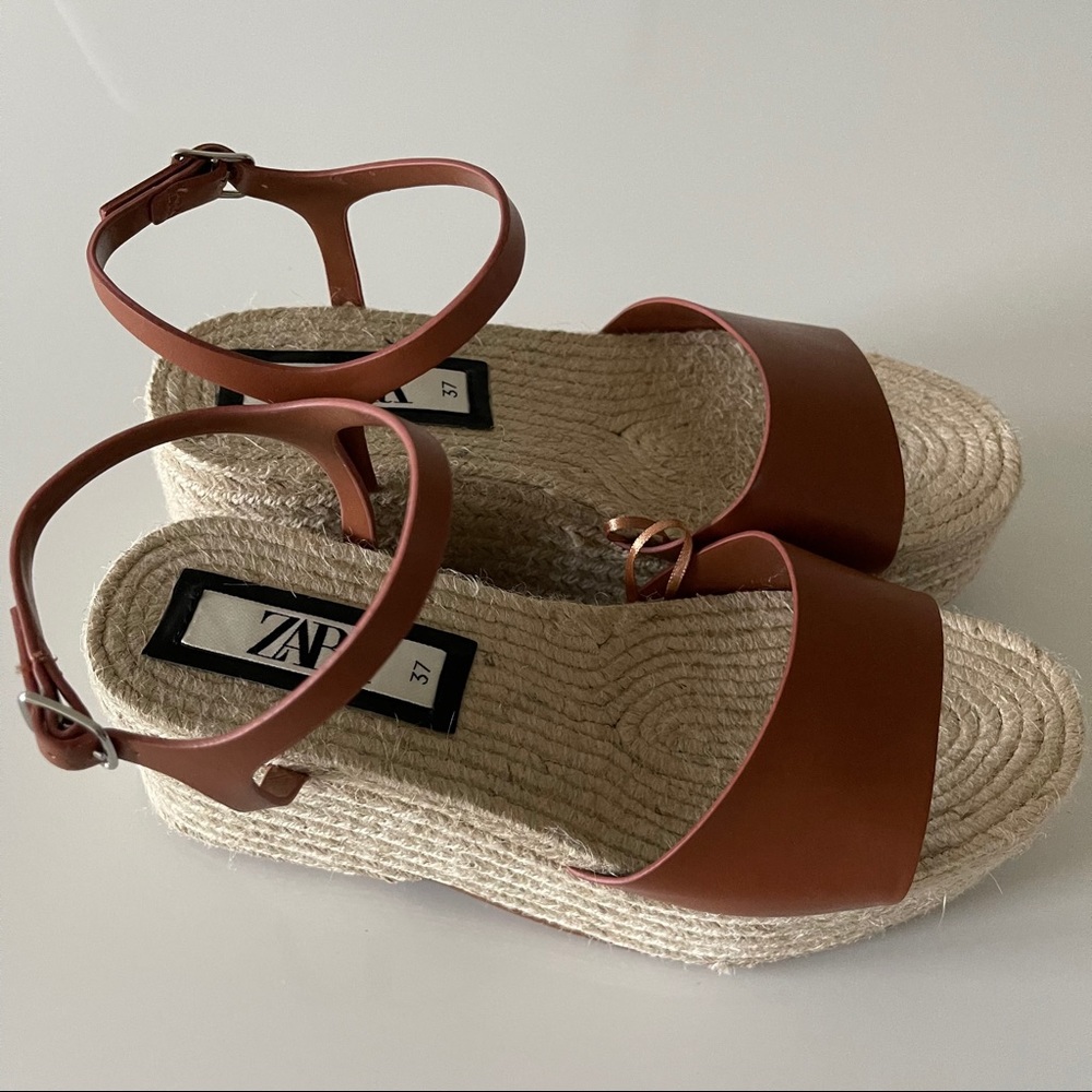 Zara Platform Wedge - Gem